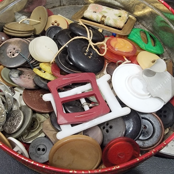Other | Vintage Button Tin | Poshmark